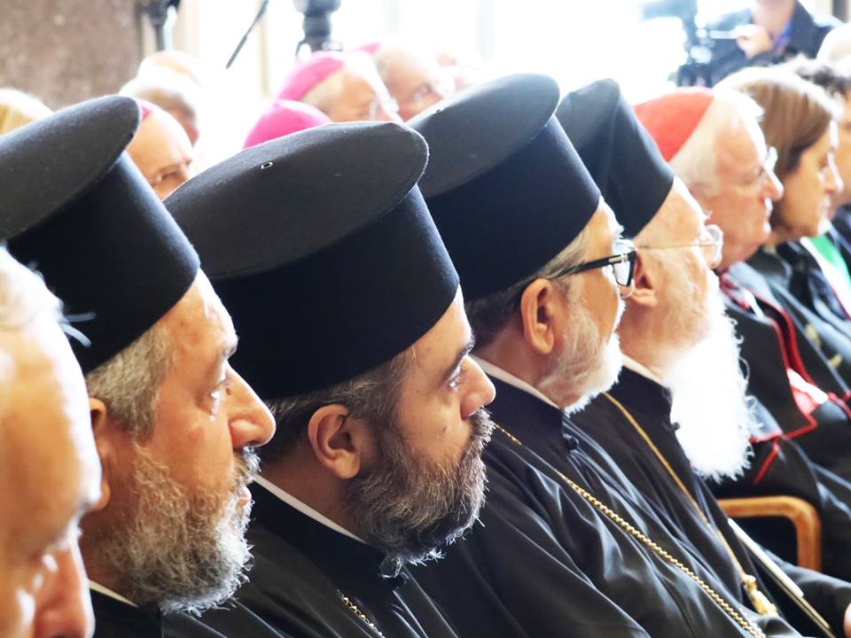 ΦΩΣ ΦΑΝΑΡΙΟΥ: ΕΠΙΤΙΜΟΣ ΔΙΔΑΚΤΩΡ ΤΟΥ ΠΑΝΕΠΙΣΤΗΜΙΟΥ ΤΗΣ ΠΕΡΟΥΤΖΙΑ Ο ...