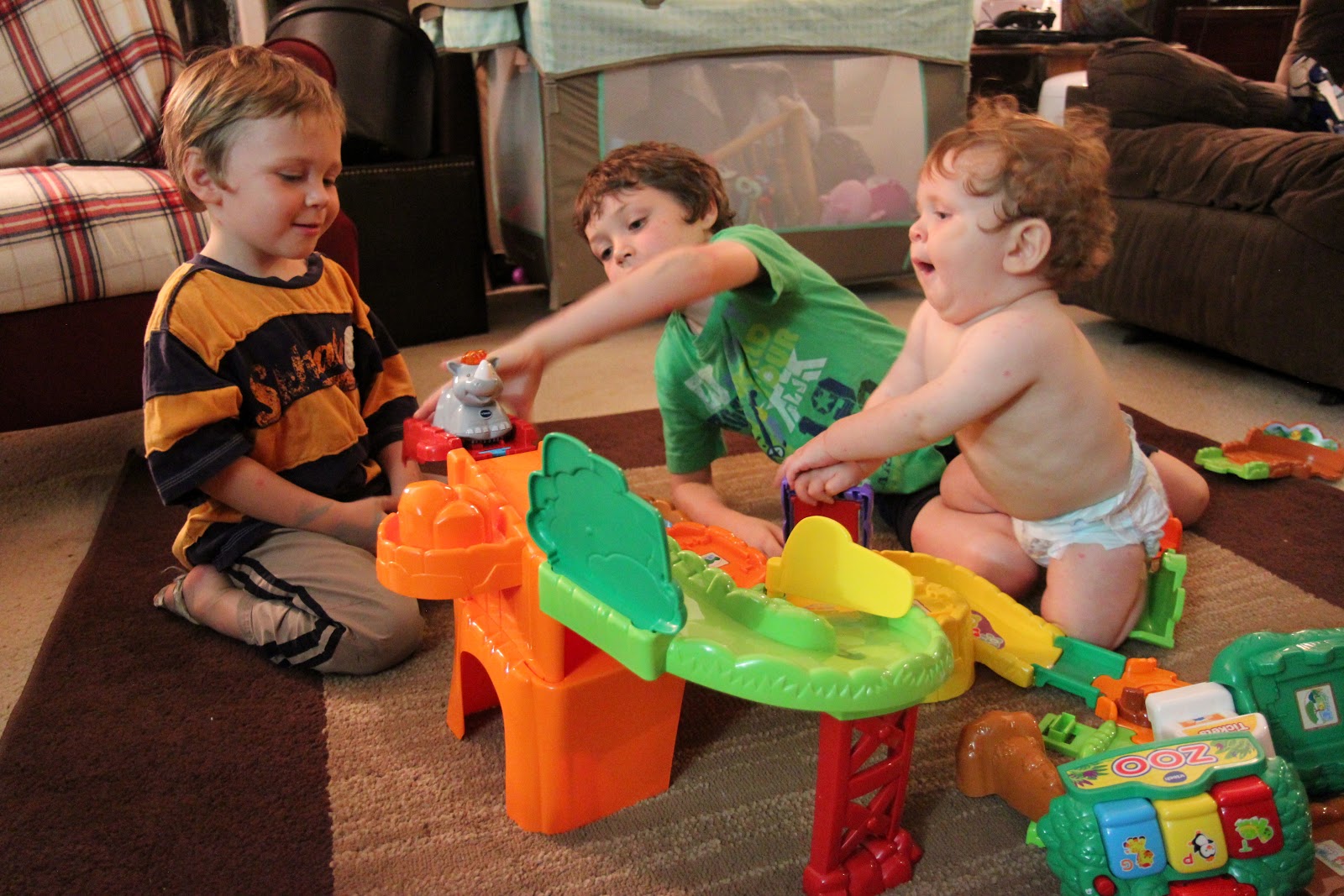 Review of the VTech Go! Go! Smart Animals™ Zoo Explorers Playset™