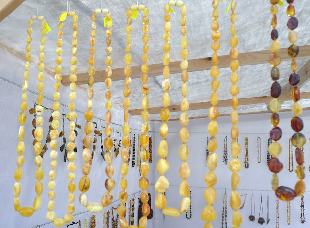 Kūtvėlos kelionės ir klajonės: Traditional Lithuanian Souvenirs