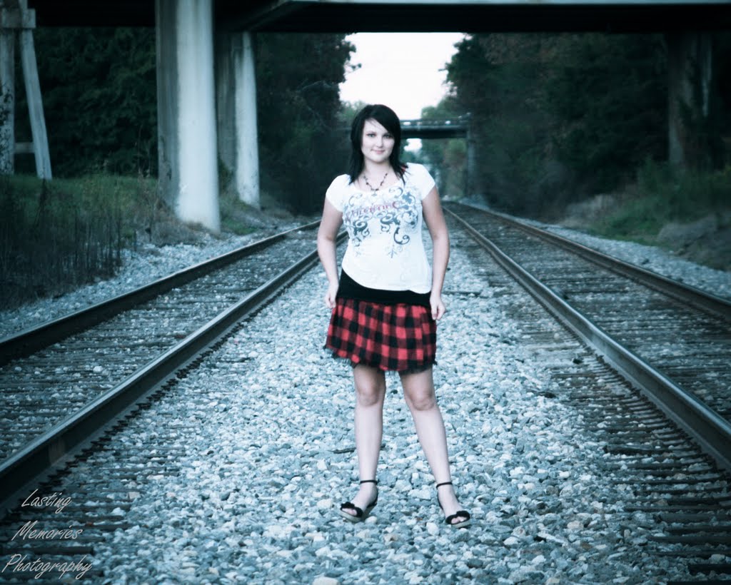Lasting Memories Photography: Autum Lester Senior 2011