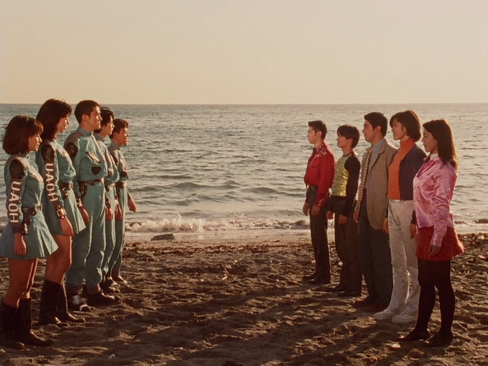 Watching Asia Film Reviews: Gekisou Sentai Carranger (1996) [Tokusatsu ...