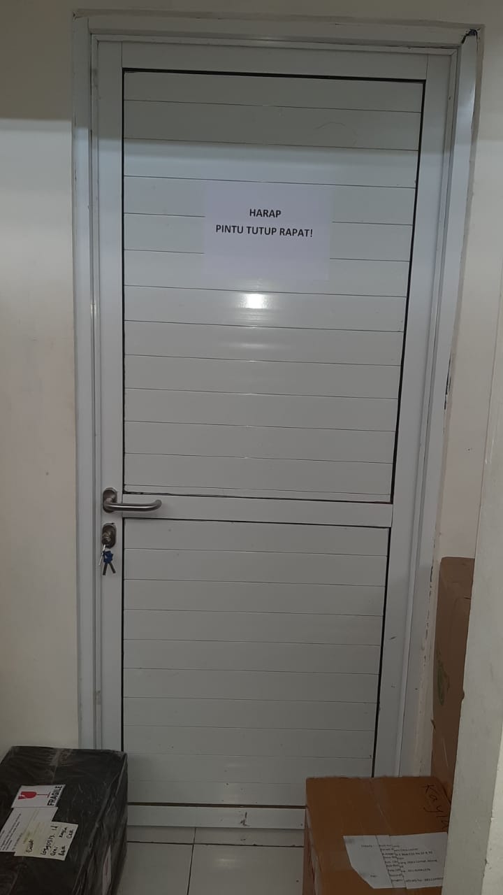 Pintu Spandrell Aluminium