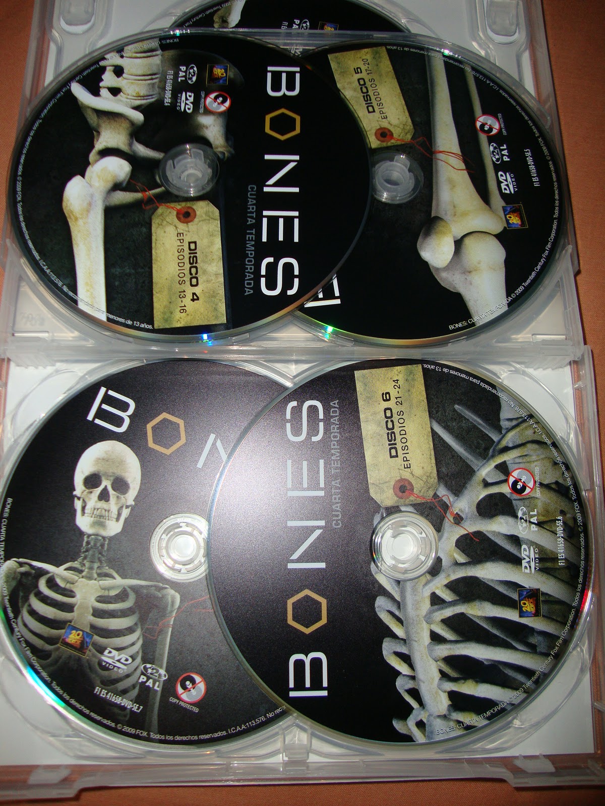JOUSeries: Colección de BONES, Temporada 1-4
