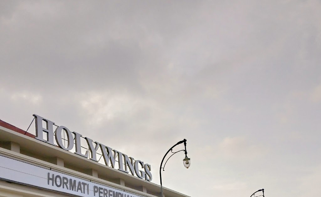 Holywings Semarang Resmi Dibuka, Ada Tagline Menarik Dibangunannya?