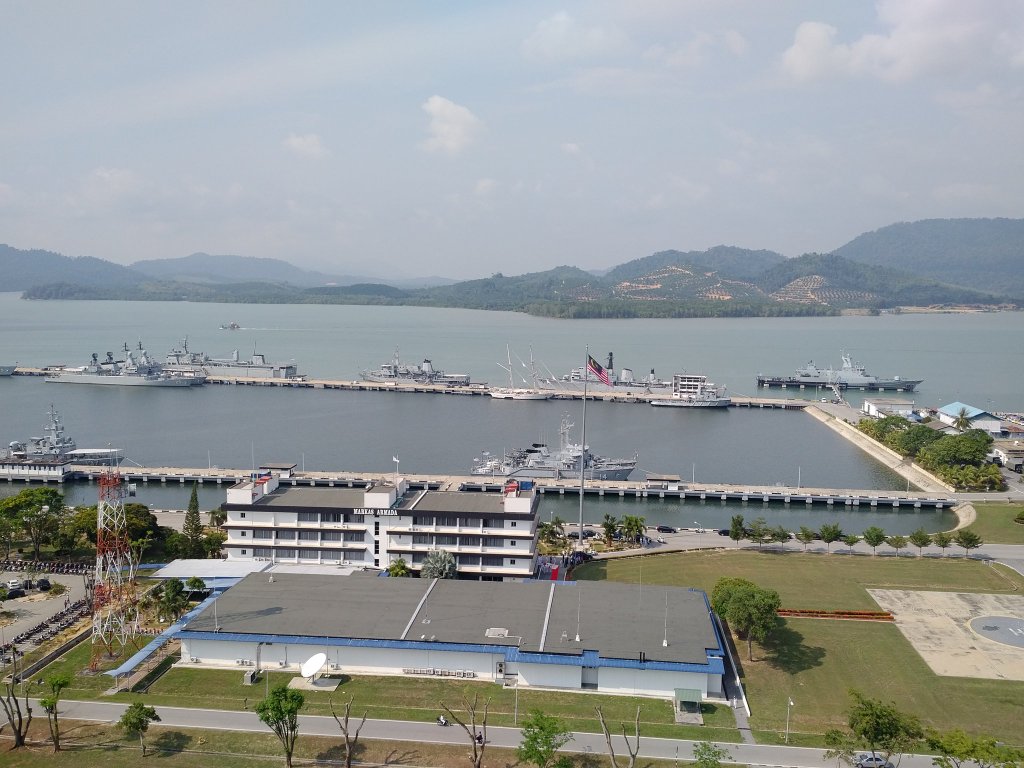 Full Frame: The Rotting Dutchman of Lumut : Malaysia's Submarines That ...