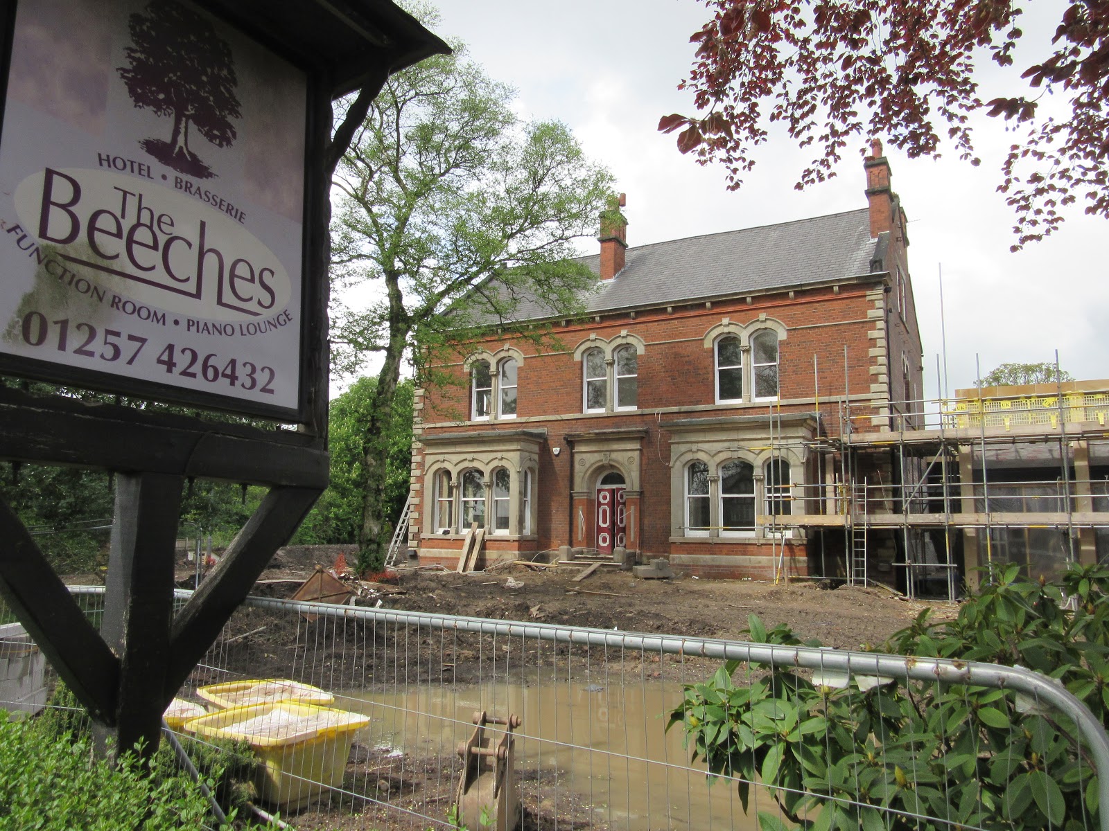 Chorley's Inns and Taverns: Standish - Beeches