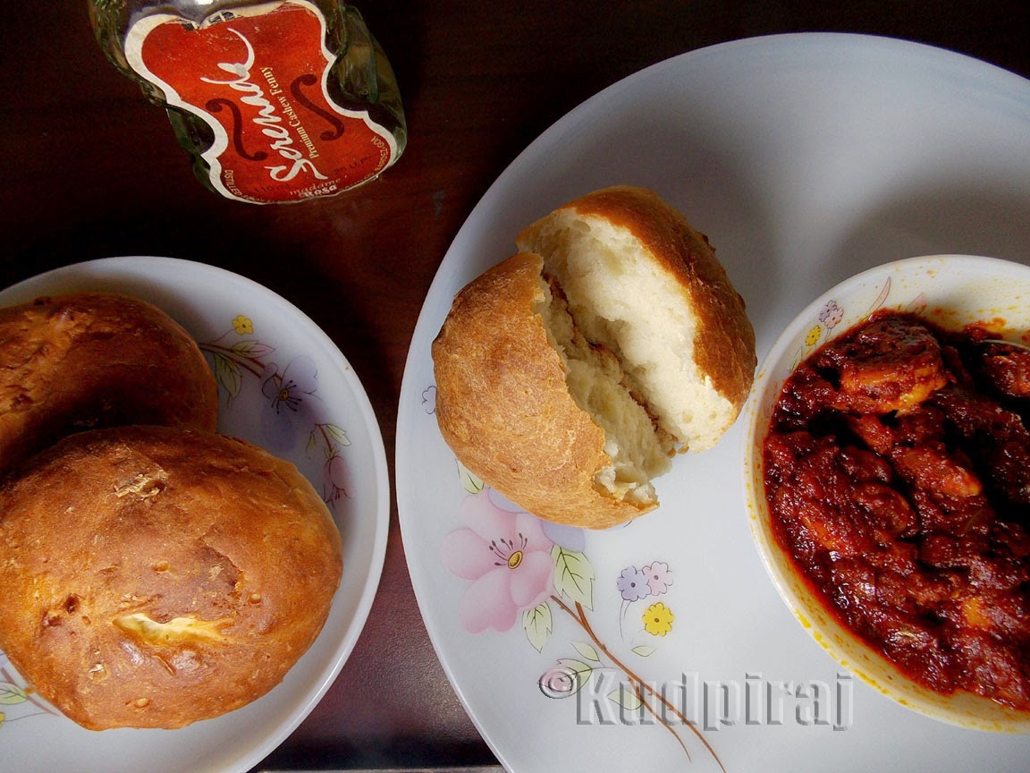 Kudpiraj's Garam Tawa: Goan Poi(Poee/Paav Bread) - Christmas Special