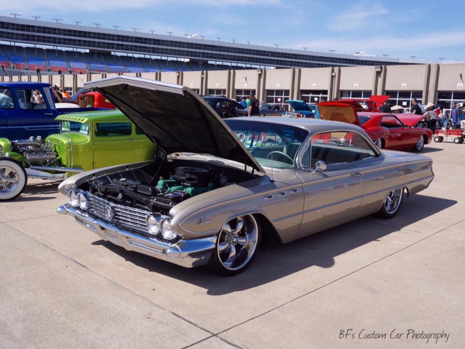 BIKERS/KUSTOM/MEETING/MUSIC....: Lowrider/ Kustom Cars/ Hot Rod ....