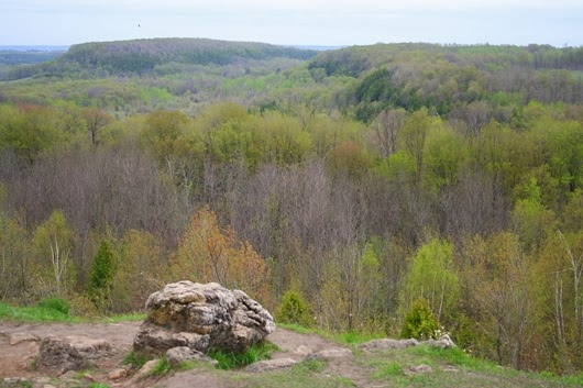 Addicted 2 Travel And Adventure: Mono Cliffs Provincial Park, Ontario