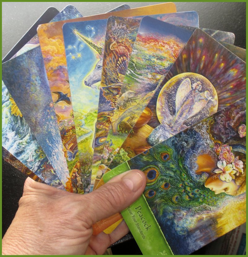 Tarot Notes: Review: Mystical Wisdom Card Deck