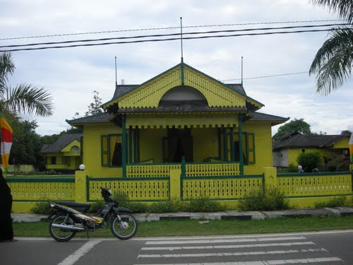 Kota Ngabang | Hendra Dalimunthe PGSD Blog