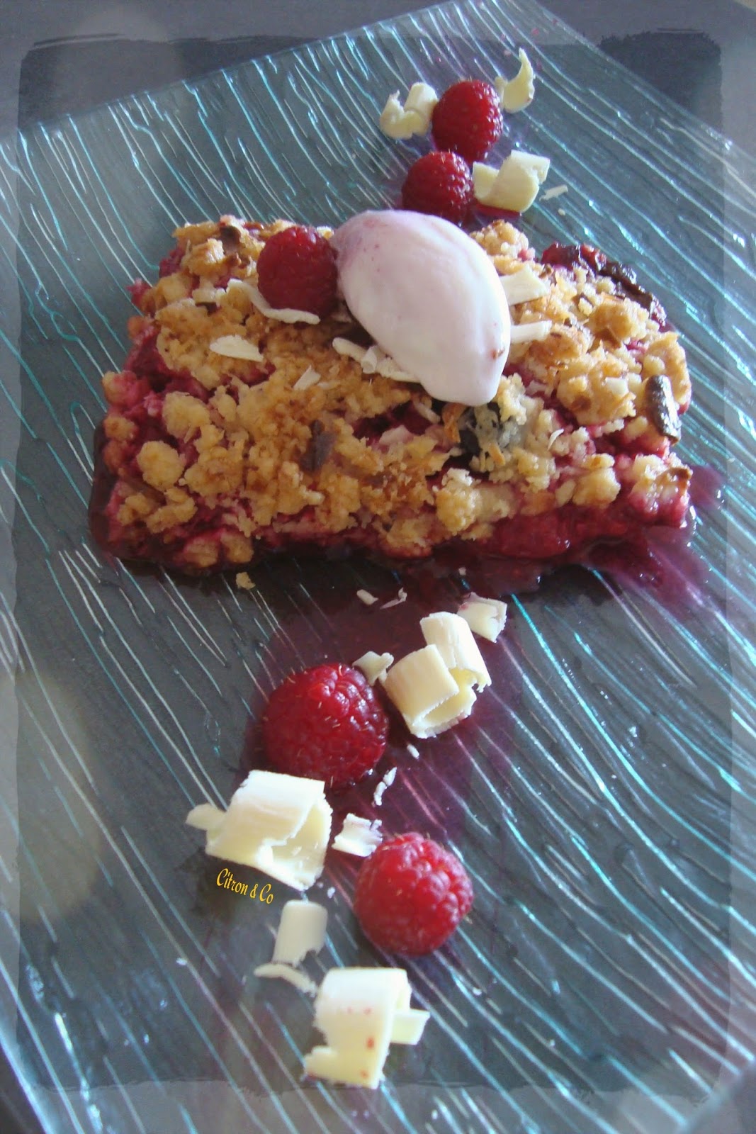 Citron & co: CRUMBLE DE FRUITS ROUGES