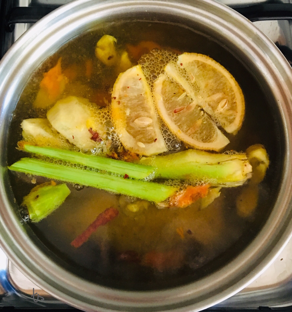 How to make Easy Natural Flu Remedy Drink