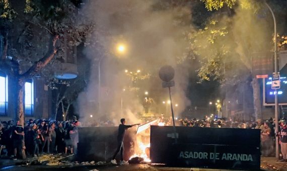 EL COR DE LES APARENCES: La barricada como instrumento insurreccional ...