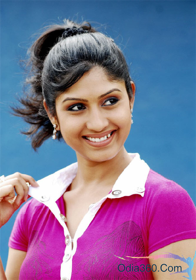 Naina Das Height, Weight, Age, Husband, Family, Biography,wiki & Photos