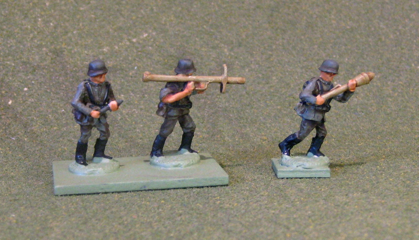 20mm Crimean War Wargaming and Other Stuff: Hinchliffe WW2 20mm Figures