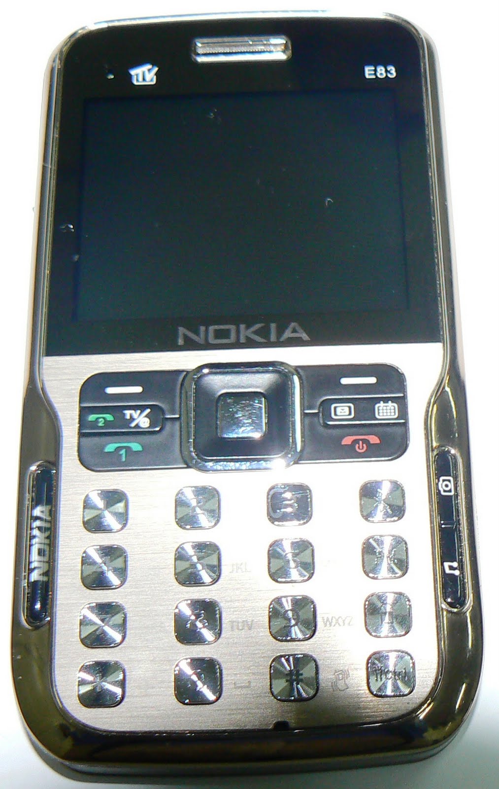 BaChOuNdA: Nokia E83 Fake نوكيا مذرح