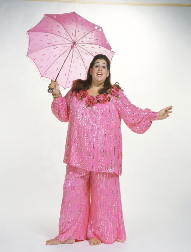 Before Adele, There Was Elliot: 40 Beautiful Pics of Mama Cass in the ...
