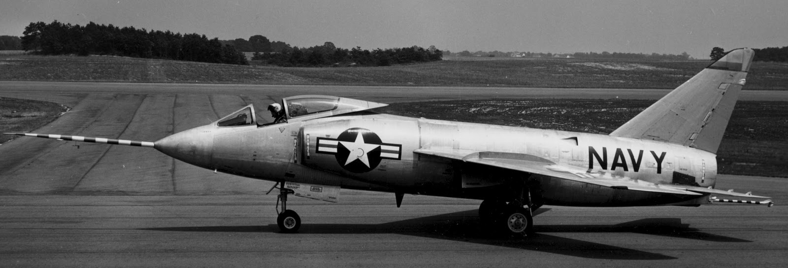 Tailhook Topics Drafts: The Grumman XF9F-9, Too Little, Too Soon