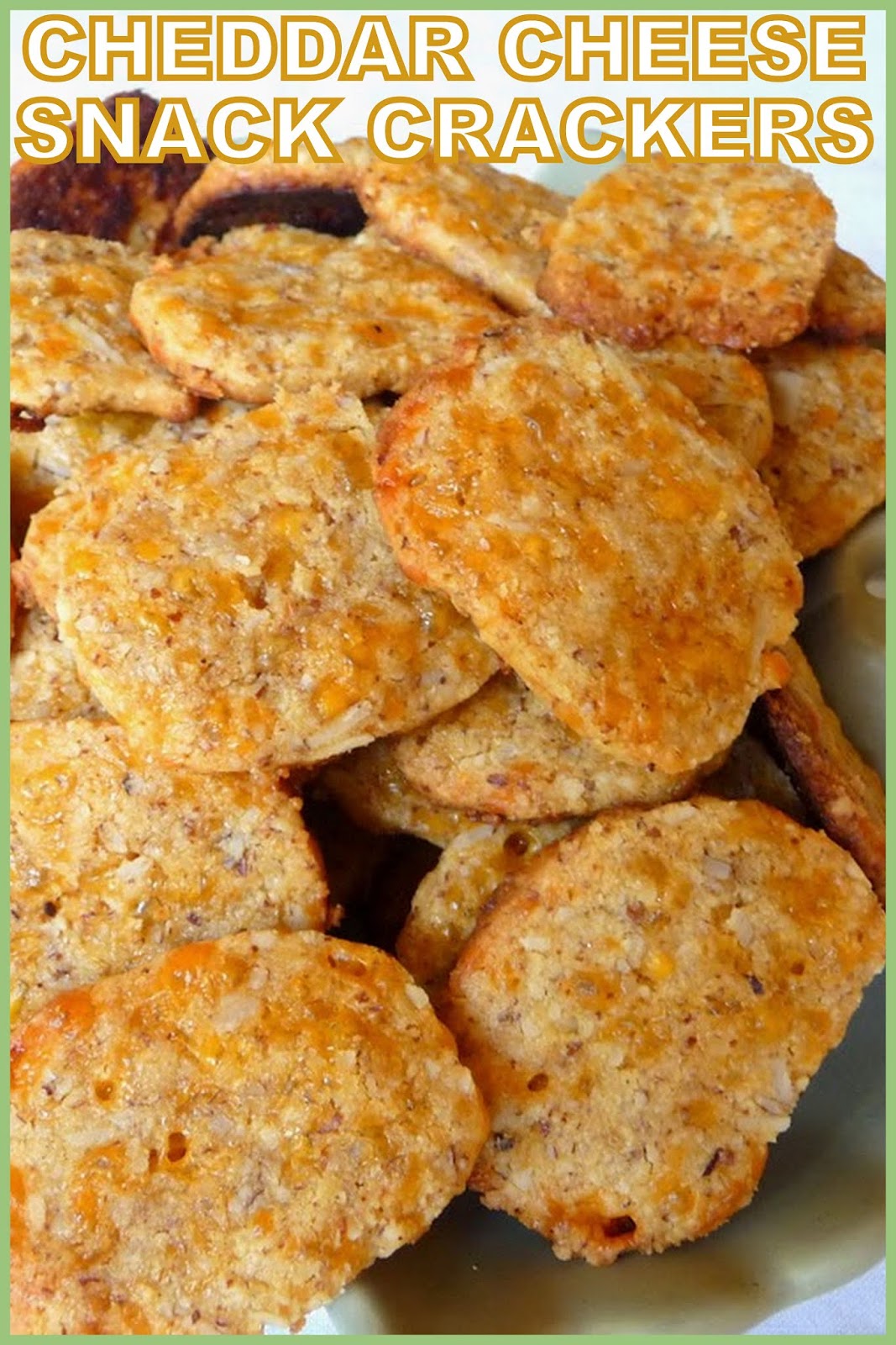 CHEDDAR CHEESE SNACK CRACKERS