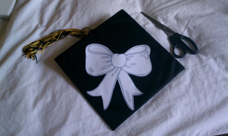Sweet Like a Song: Craft Tutorial: Decorating Your Graduation Cap!