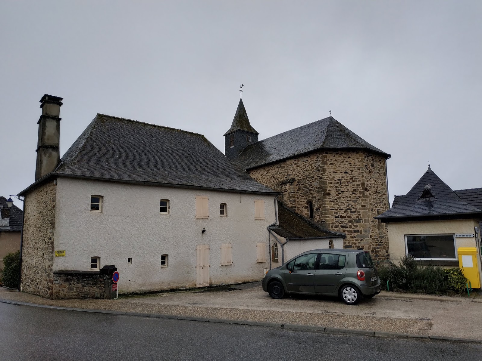LA FRANCE DES EGLISES FRANCE OF CHURCHES: LE CHASTANG