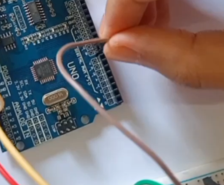 Al Ilmu (Berbagi Ilmu Opo Wae): Laporan IOT (Internet of Things ...