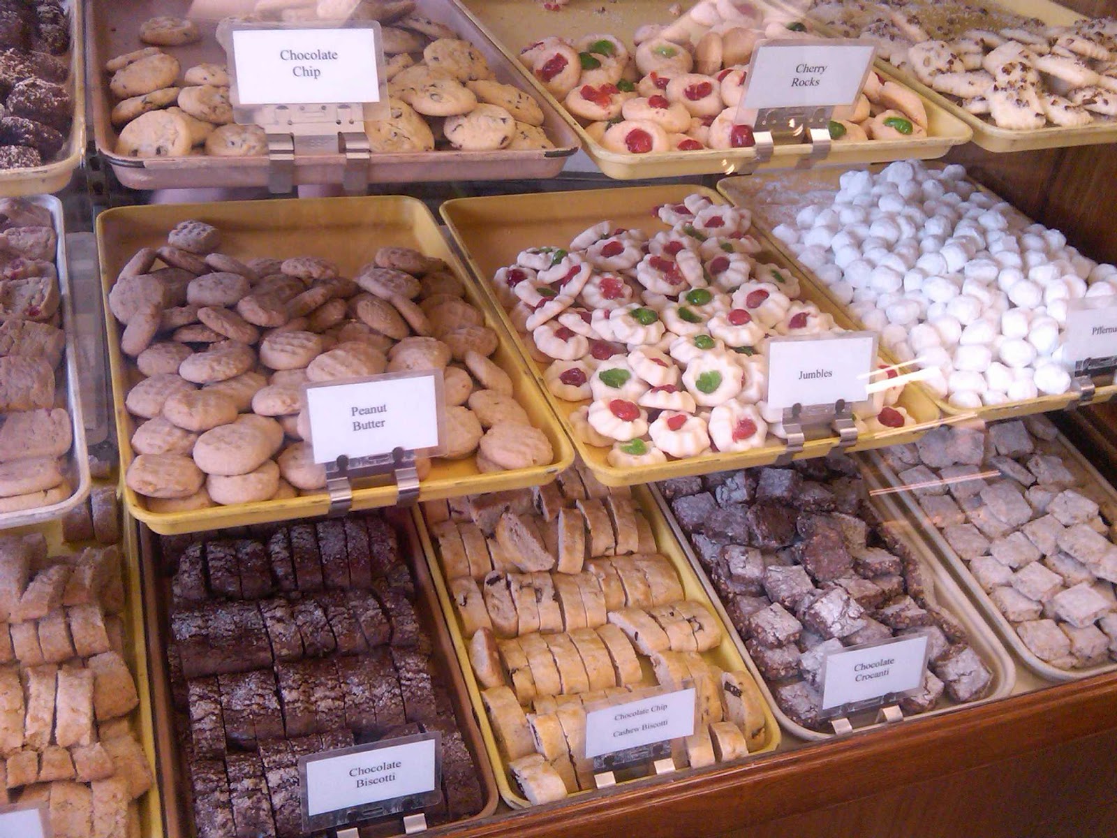 Louie's Pizza Co Hampton Avenue St. Louis Mo | semashow.com