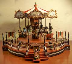 EL CARRUSEL: INFORMACION GENERAL