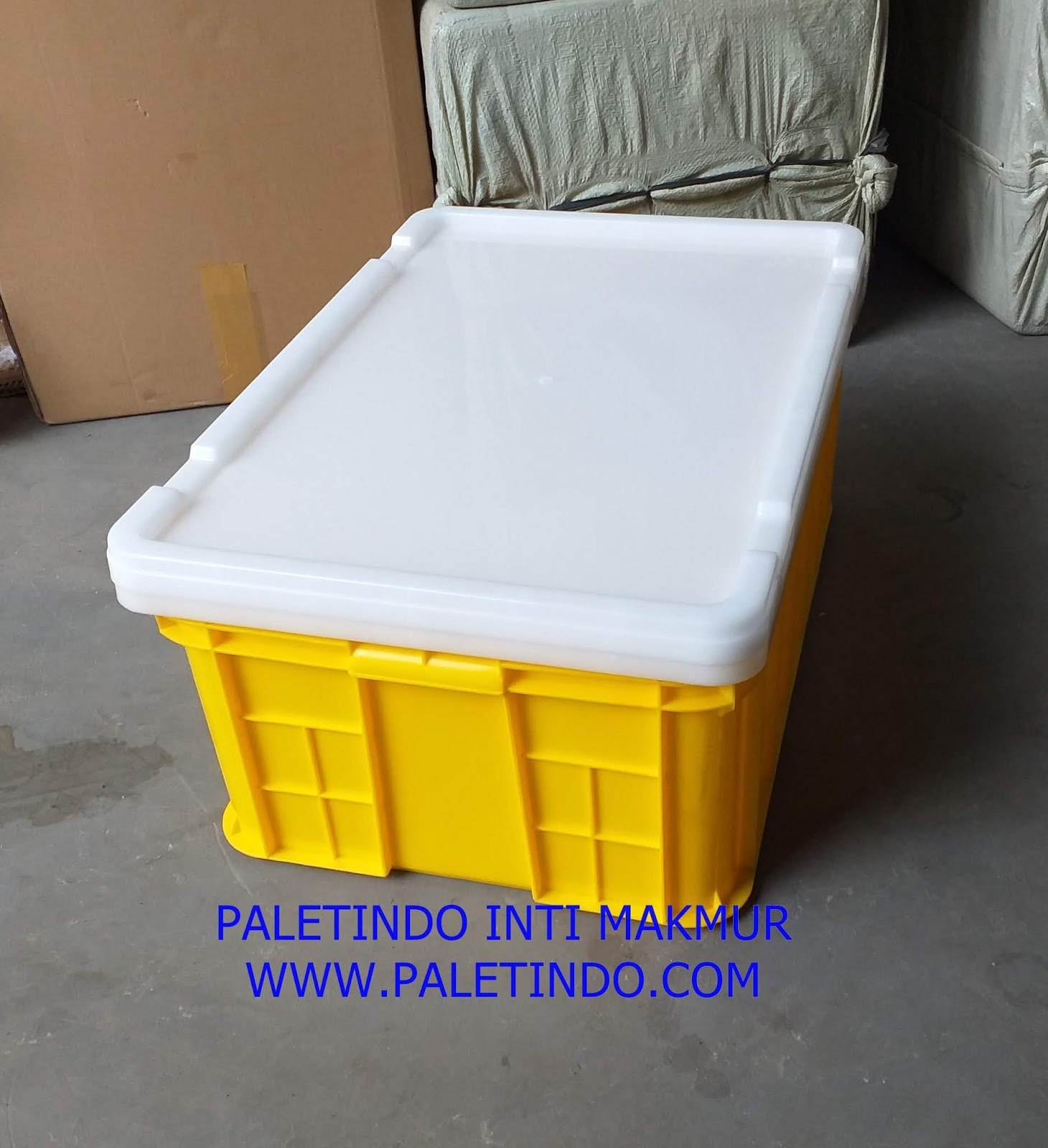 CV. PALETINDO INTI MAKMUR : Container Plastik Solid 62 X 43 X 25 Cm + Tutup