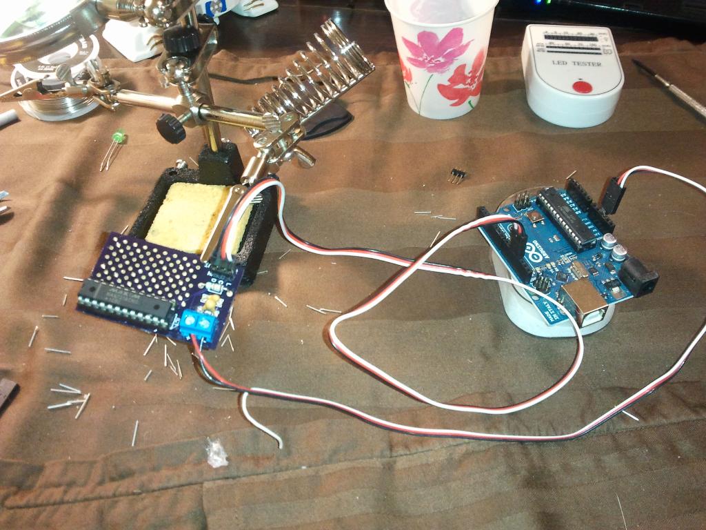 Paul's Second R2-D2 Build: Continuing work on the Arduino powered Front ...