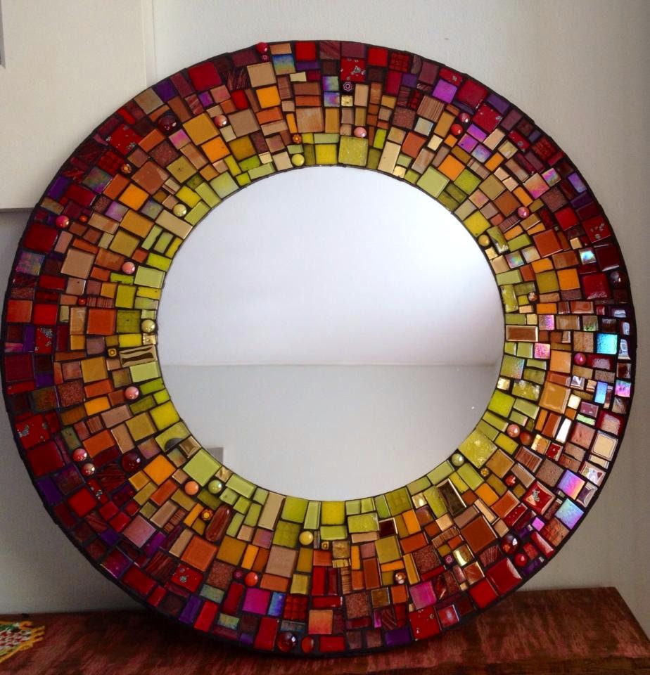 Trabalhos em Mosaico: Espelho Sun, Mosaico colorido