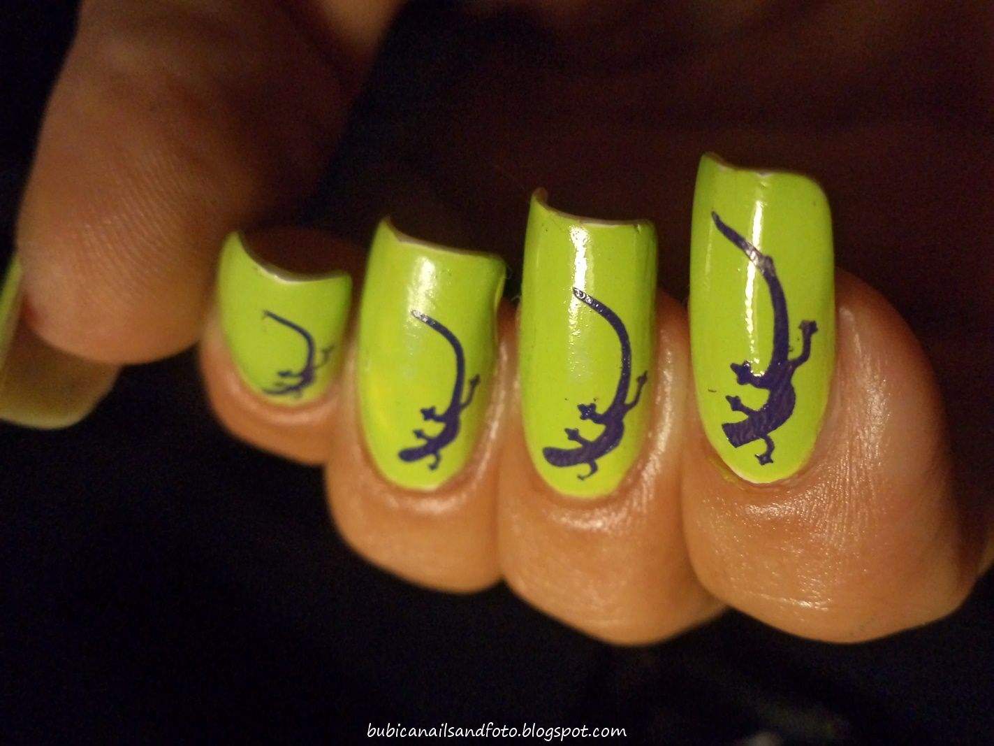 simple nails: 2114 Born pretty, Lizard day , Lizard nails