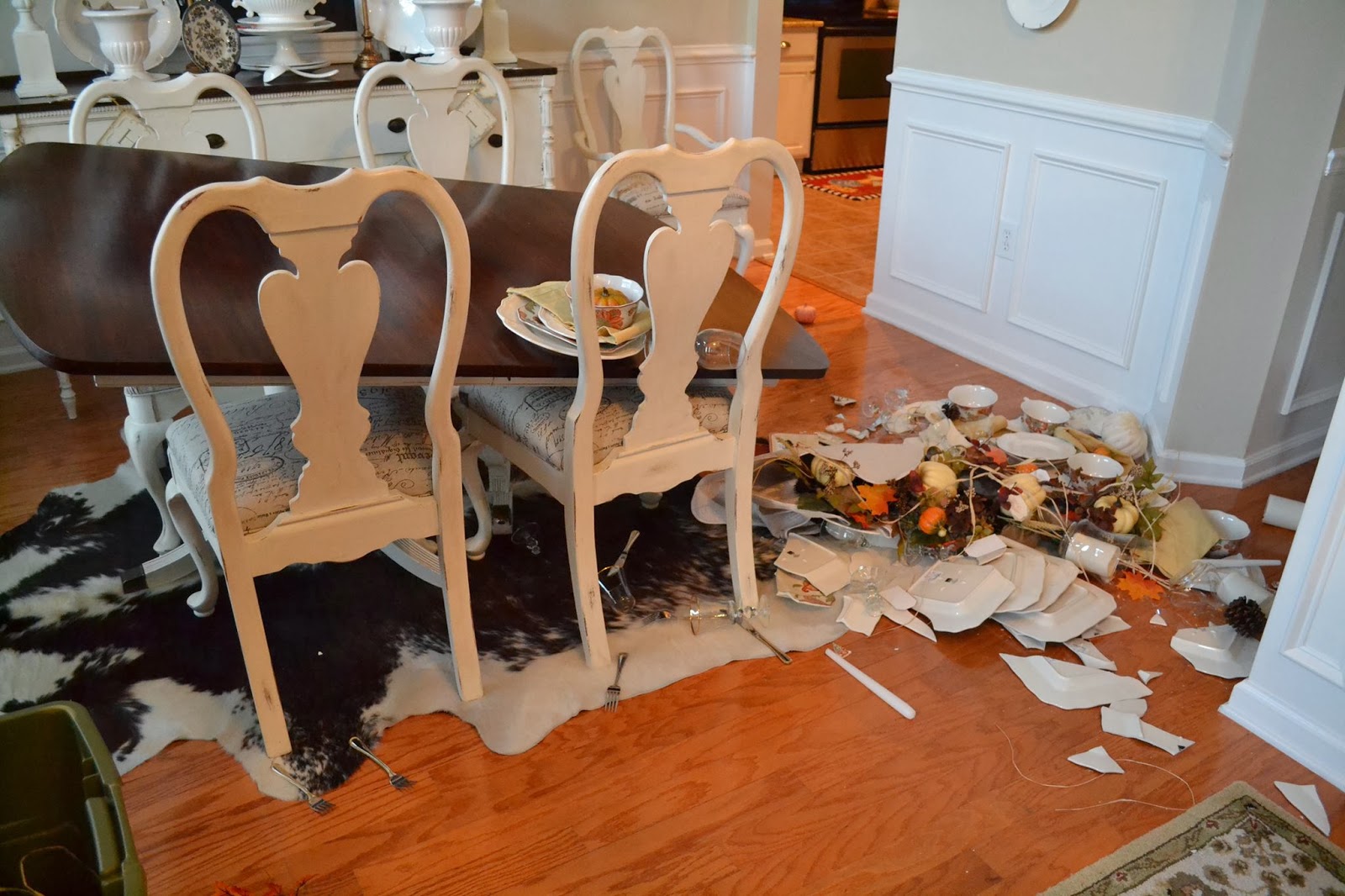 Adventures in Decorating: Fall in the Breakfast Area