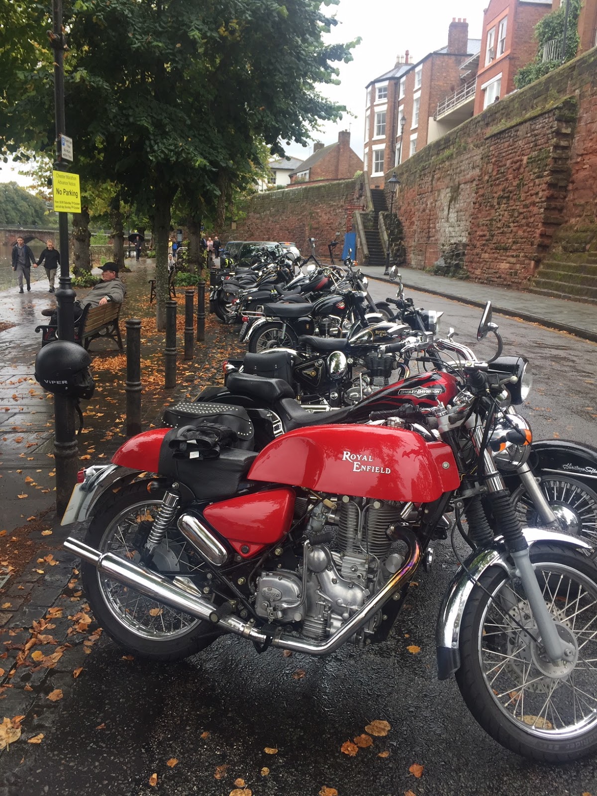 Bike 71 - a meeting place for the bikers at the Universities of ...