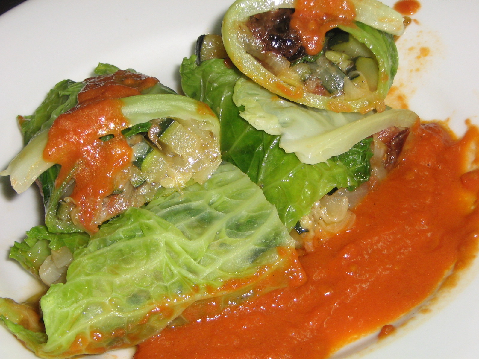 Cocina de ayer y de hoy: ROLLITOS DE REPOLLO