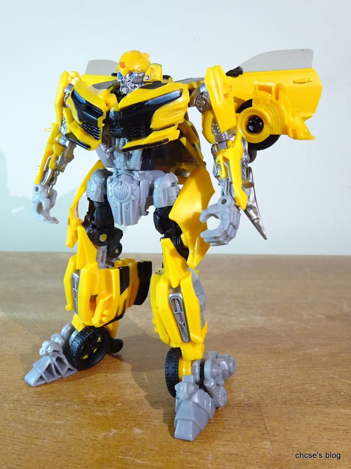 ChCse's blog: Toy Review: Transformers Tribute Bumblebee Evolution 3-pk ...