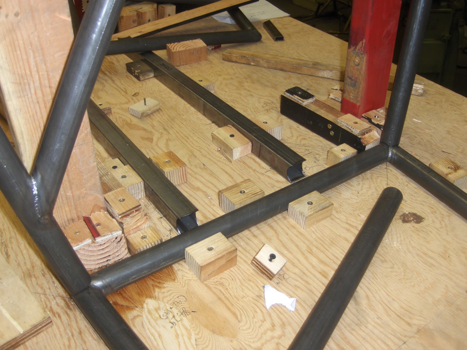 CSULA Baja SAE: Rear roll hoop welded