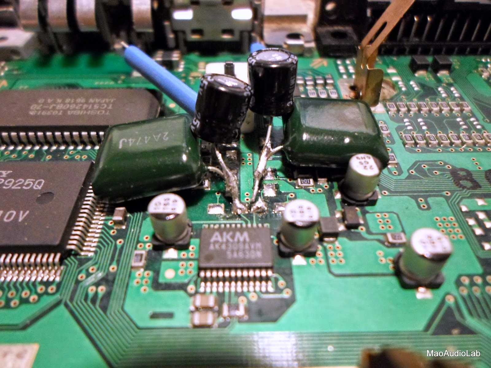 Mao Audiophile Modifications: PlayStation PS1 ... a giant killer CD ...