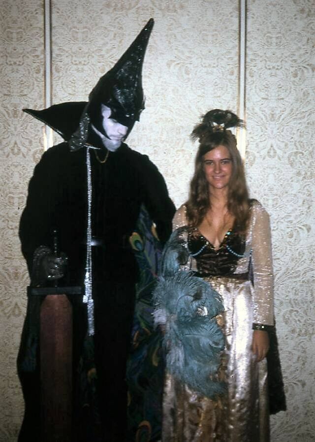 35 Vintage Cosplay Photographs Reveal How Awesome We Used to Be in the ...