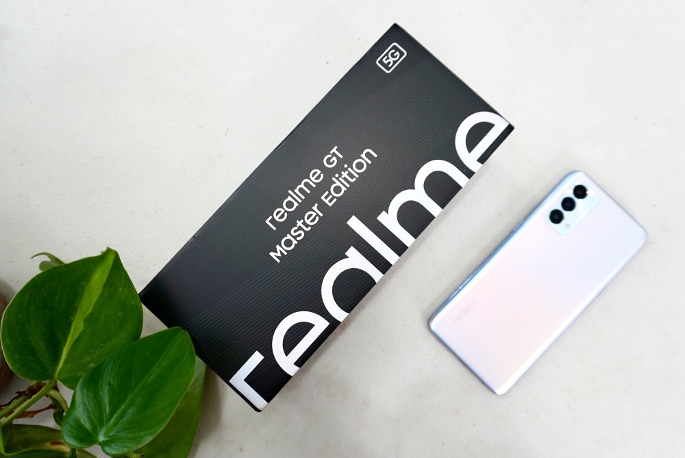 realme GT Master Edition Unboxing, First Impressions