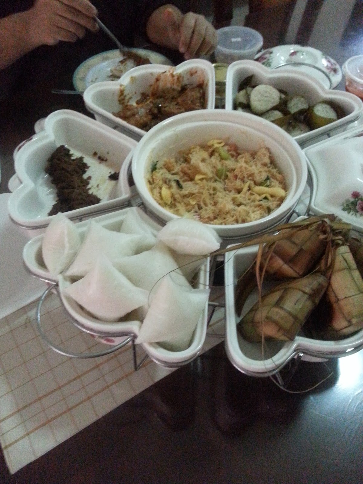 My Adam ... & Aleesya: Gambar Di Pagi Raya