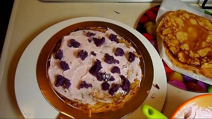LUWEEH KITCHEN : Ube Pan Cake ( Mille Crepe Cake)