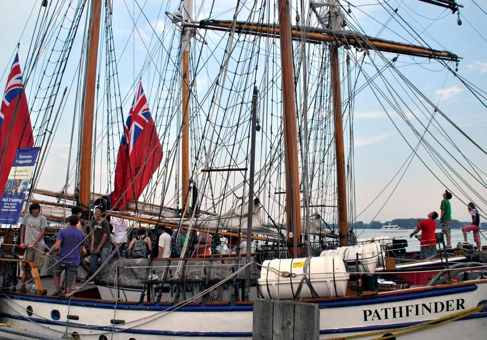 Toronto Grand Prix Tourist - A Toronto Blog: Tall Ship Armada in # ...