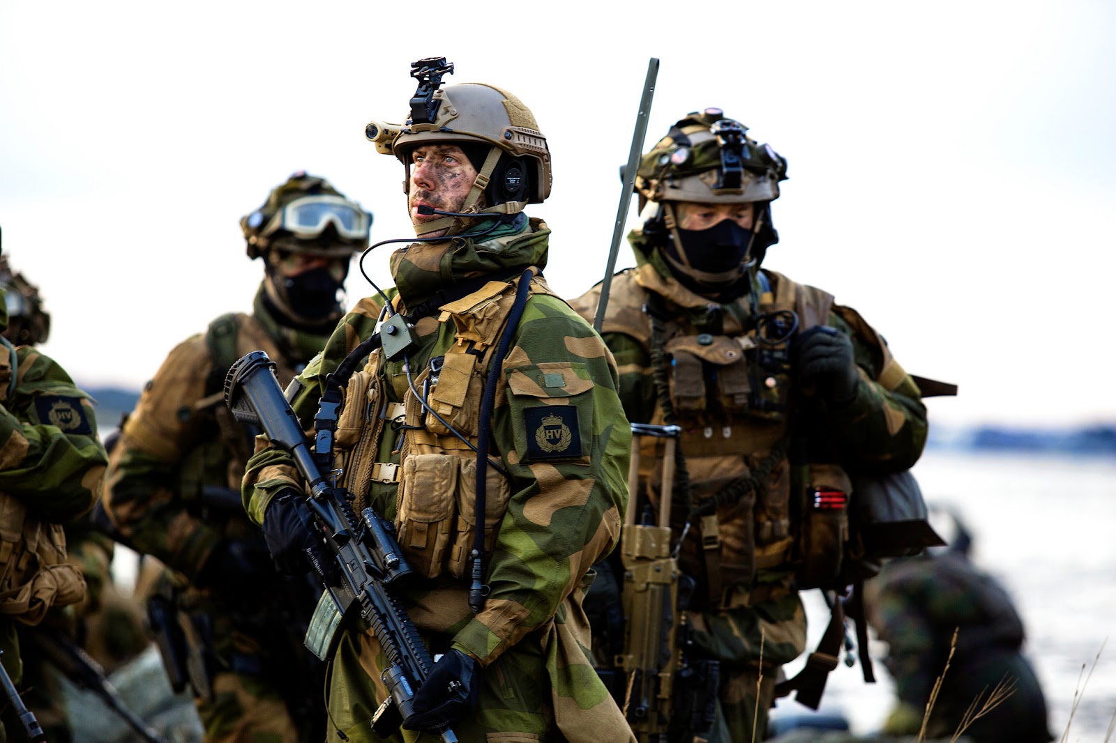 Norwegian soldier from TMBN during a training exercise, 2014. | WEAPONS ...