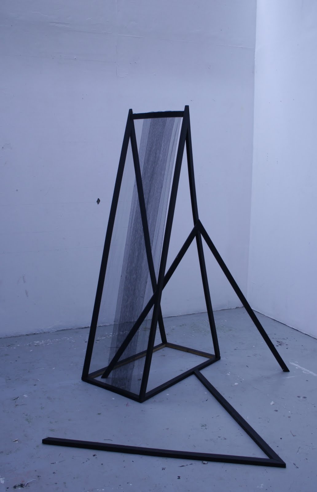 ∇∆∇: free standing triangle sculpture