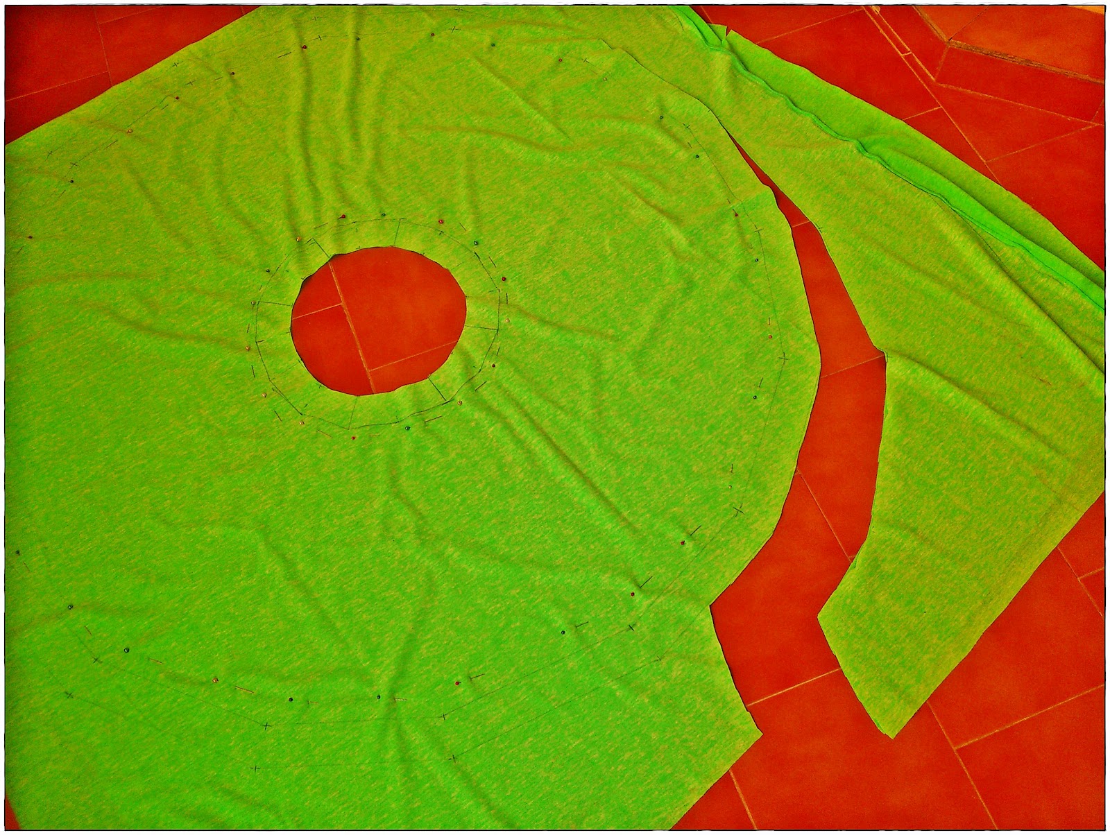 Piti Kukkua: Sewing: Inflatable Play Donut for Baby