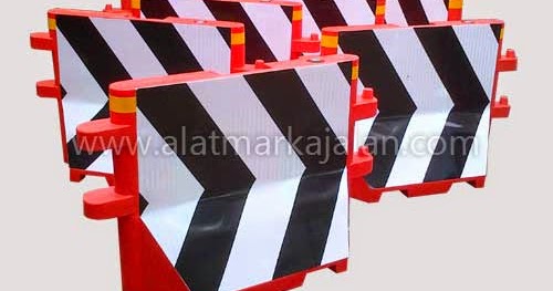 Road Barrier Chevron | Mesin / Aplikator Marka Jalan, Water Road ...