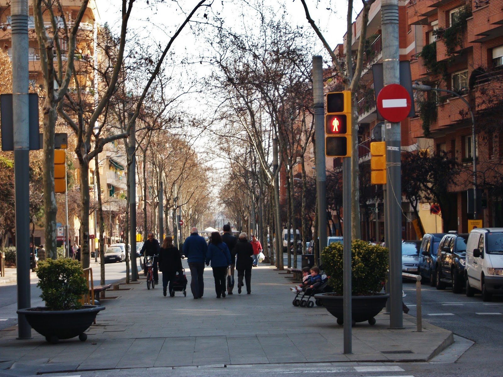 HISTORIAS DE MIS BARRIOS, II