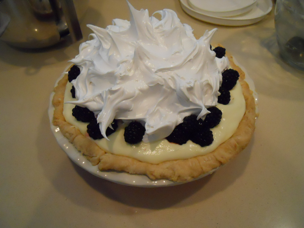 Joie Patisserie: Lime & Blackberry Italian Meringue Pie